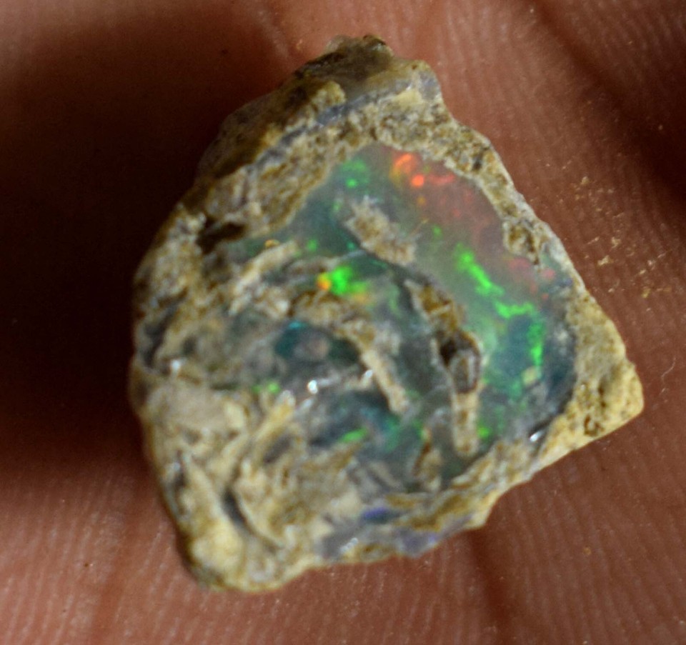8.80 Ct/16 mm Natural Ethiopian Multi Color Opal Gemstone Rough ...