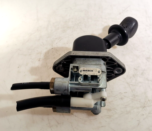 81523156156 81523156208 DPM90CK Man TGA Parking Brake Valve Knorr ...