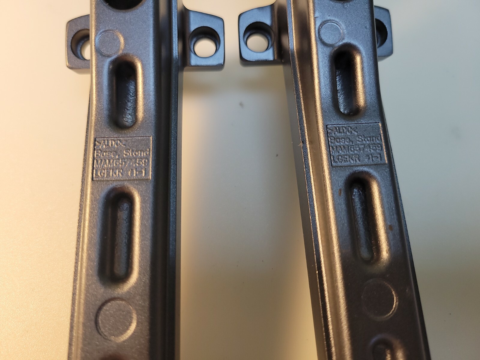 LG 75NANO90UNA DARK STEEL TV STAND LEGS WITH SCREWS MAM657459 ...