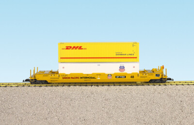 USA TRAINS INTERMODAL FLAT CAR with CONTAINERS - R17115 - Union Pacific ...