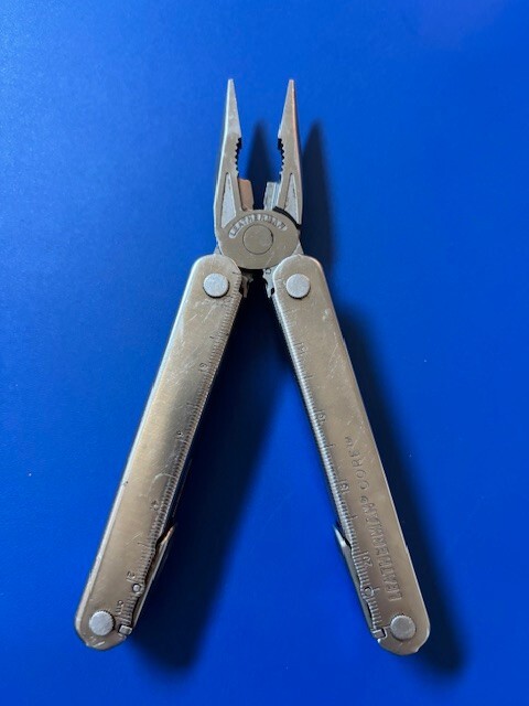 Leatherman Core multi tool, stainless, good condition | eBay