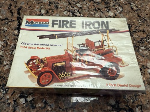 Vintage Monogram Fire Iron Tom Daniel Old Time Show Rod 1/24 Kit 7530 ...