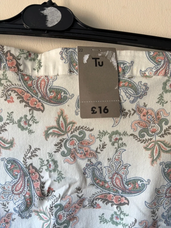 TU Cream Paisley Print Mini Skirt. BNWT. Size 22 | eBay UK
