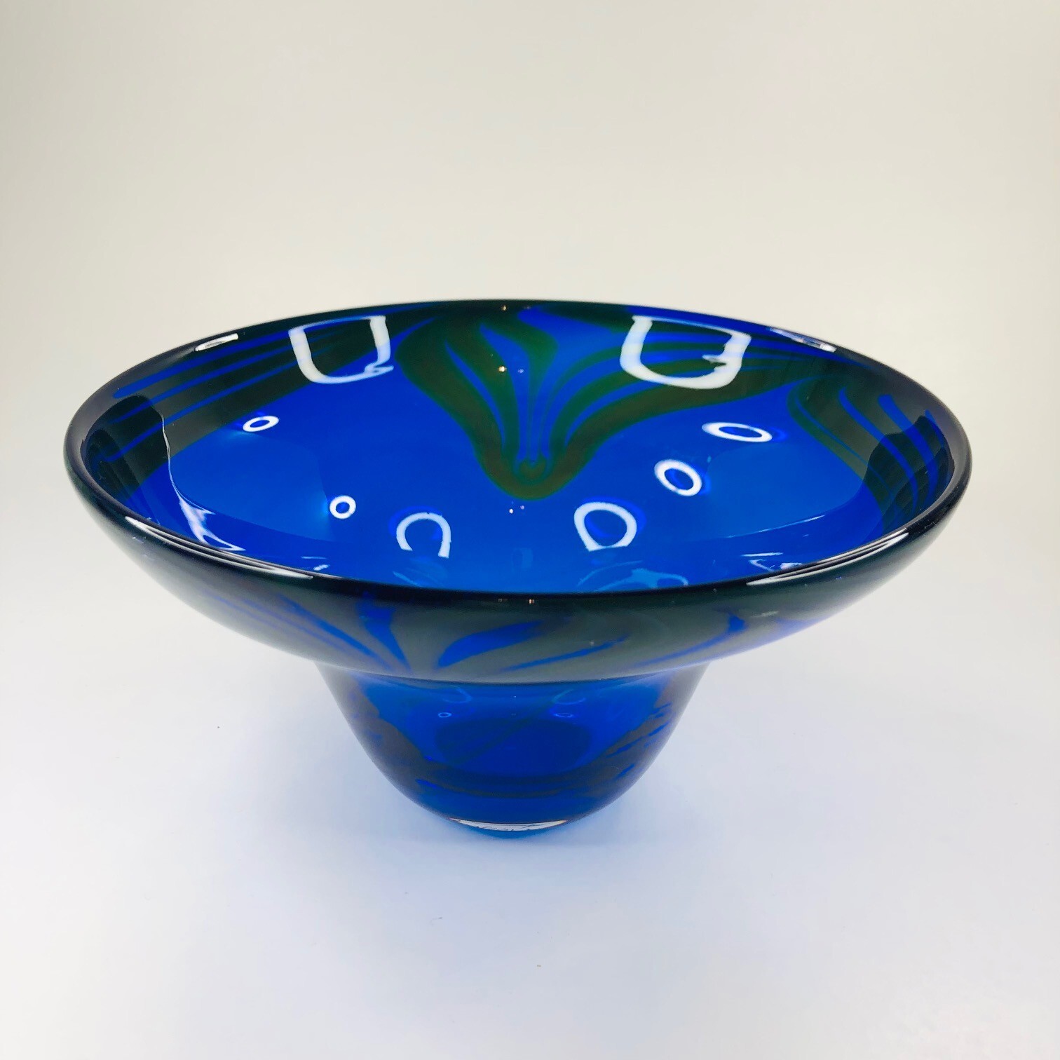 Ann Corcoran Cobalt Blue Art Glass Bowl with Sage Green Pulled Feather ...