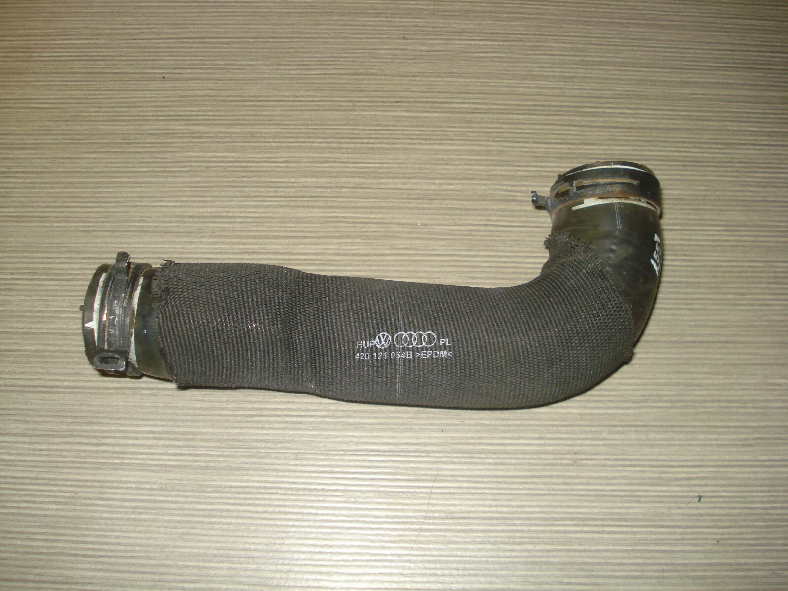Audi R8 Radiator Hose Upper 420121054B Cooling Fan Hose Pipe Radiator ...