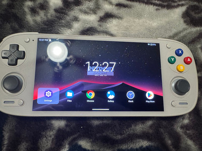 Retroid Pocket 5 Retro Android Gaming Handheld Console 16bit color ...