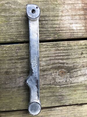 International/Navistar Rubber Hood Strap 499523C3 NOS | eBay