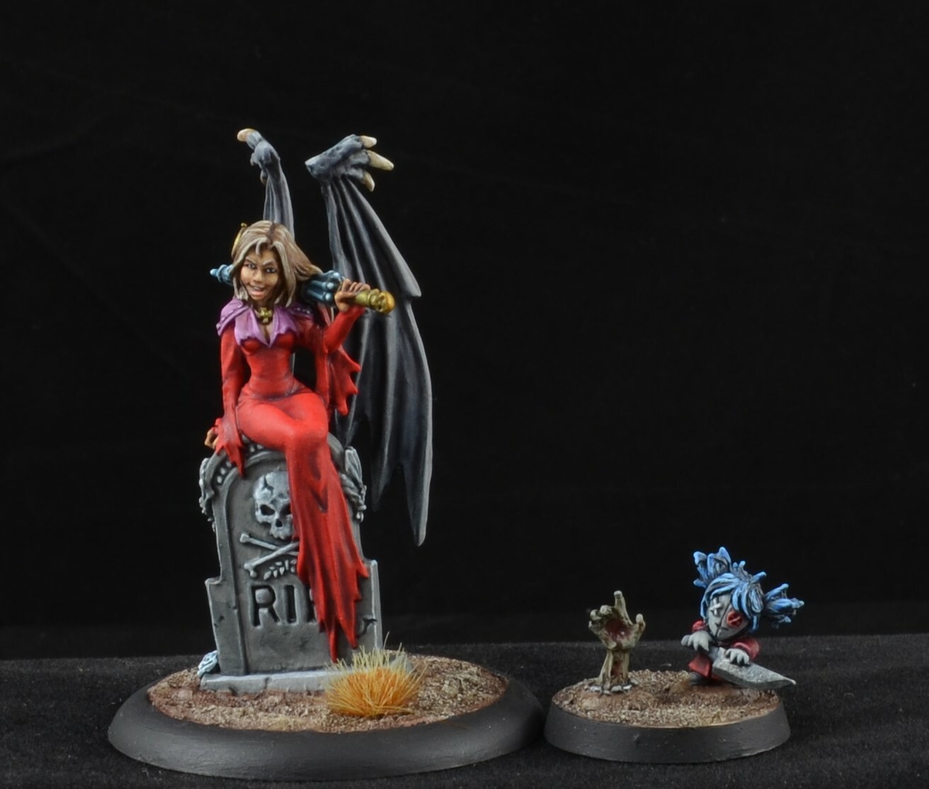 Painted Gravestone Sophie from Reaper Miniatures, succubus, necromancer ...