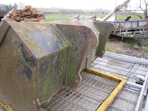 6ft Tractor Telehandler loader Bucket Grain Soil Muck Farm Mil Marquis ...