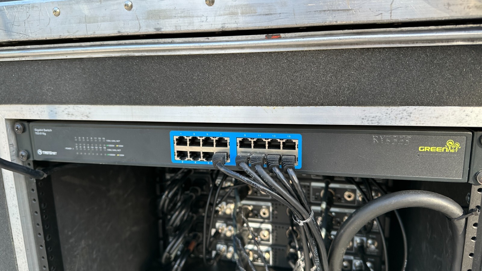 Shure UR4D+,UR1,UR2, G1 Dual Wireless Receiver Freq 470-530MHz (10 ...