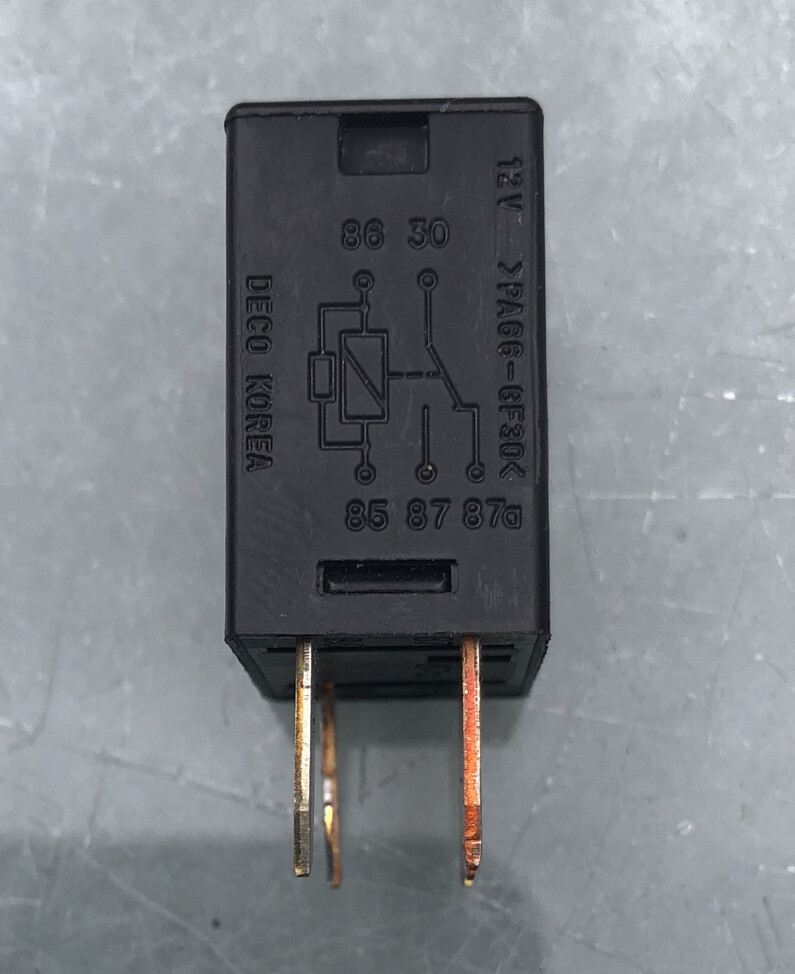 ((1pc)GM High Power 5 Pins relay (8386) PA66-GF30 13500126 tested OEM ...