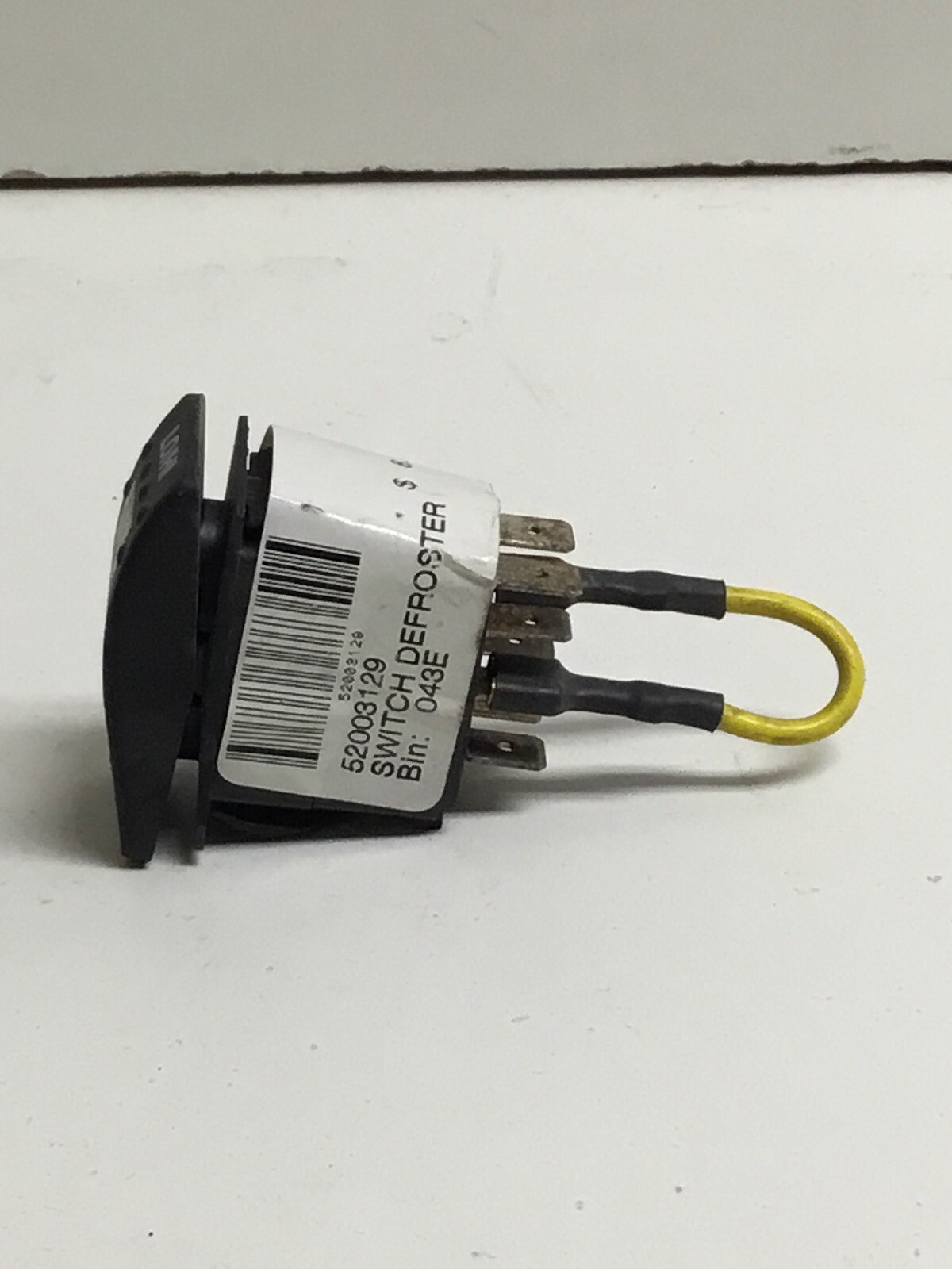 52003129 THOMAS BUILT SCHOOL BUS SPST DEFROST LO HI ROCKER SWITCH 5200 ...