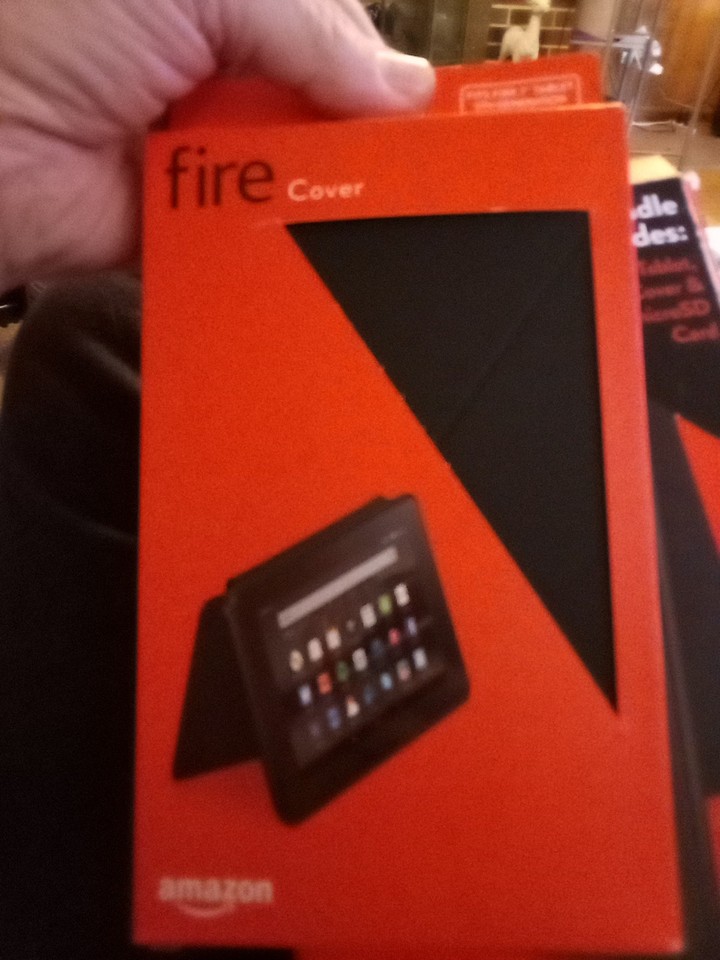 Amazon Fire (5th Generation) 8GB, Wi-Fi, 7in - Black-Fire Tablet Bundle ...