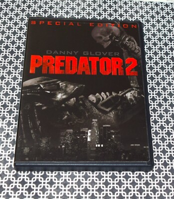 Predator 2~DVD 2-Disc Set Special Edition Danny Glover Bill Paxton ...