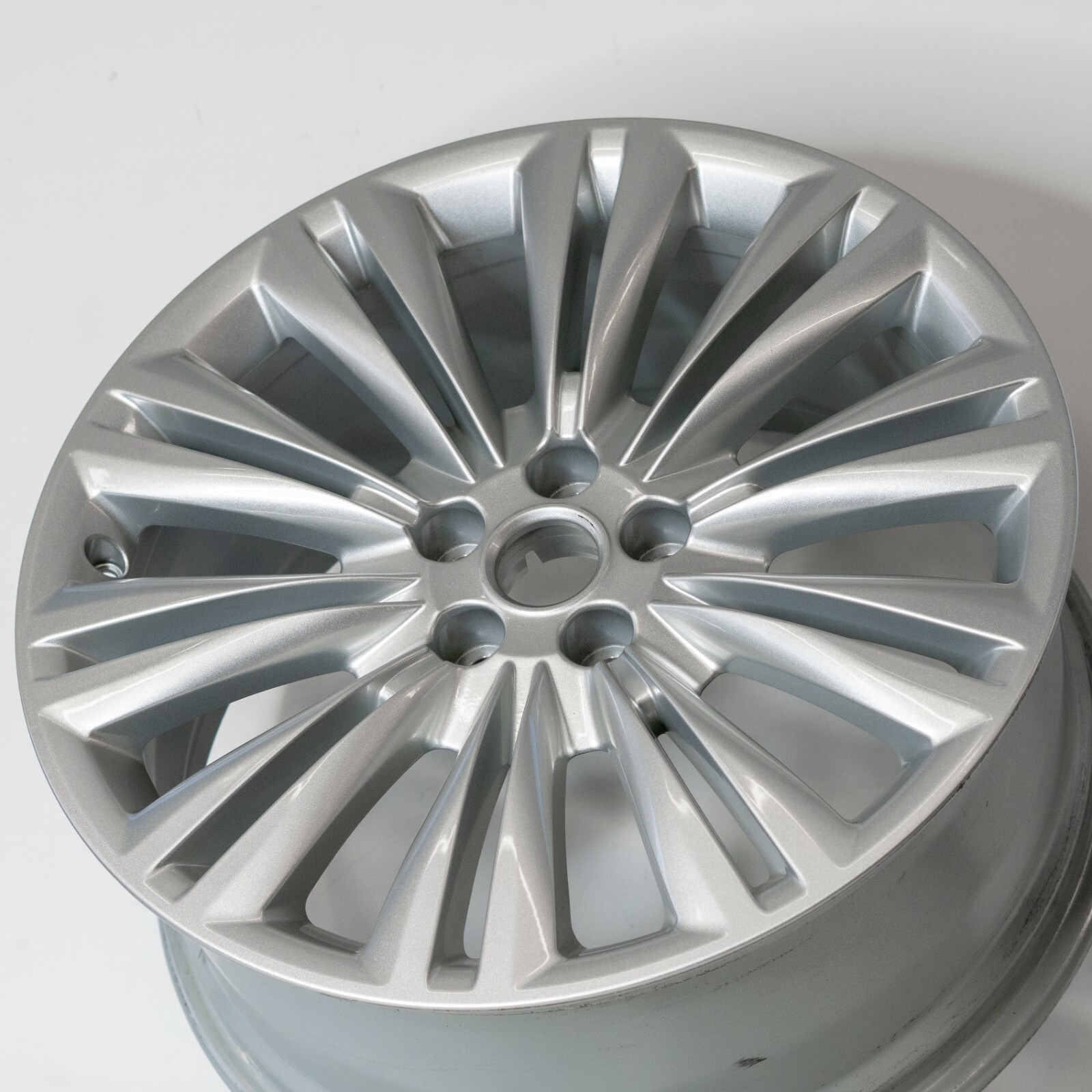 Jaguar XF XK 19" inch Front rim OEM 2009 2010 2011 2012 2013 2014 ...