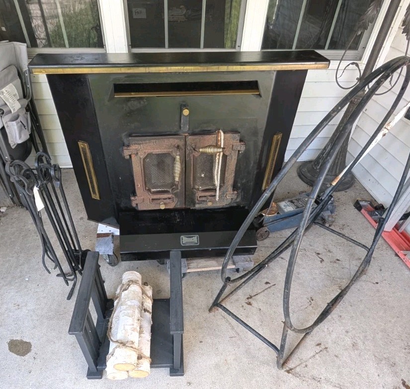 USED Wood Burning Fire Place Insert With Blower And Tools | eBay