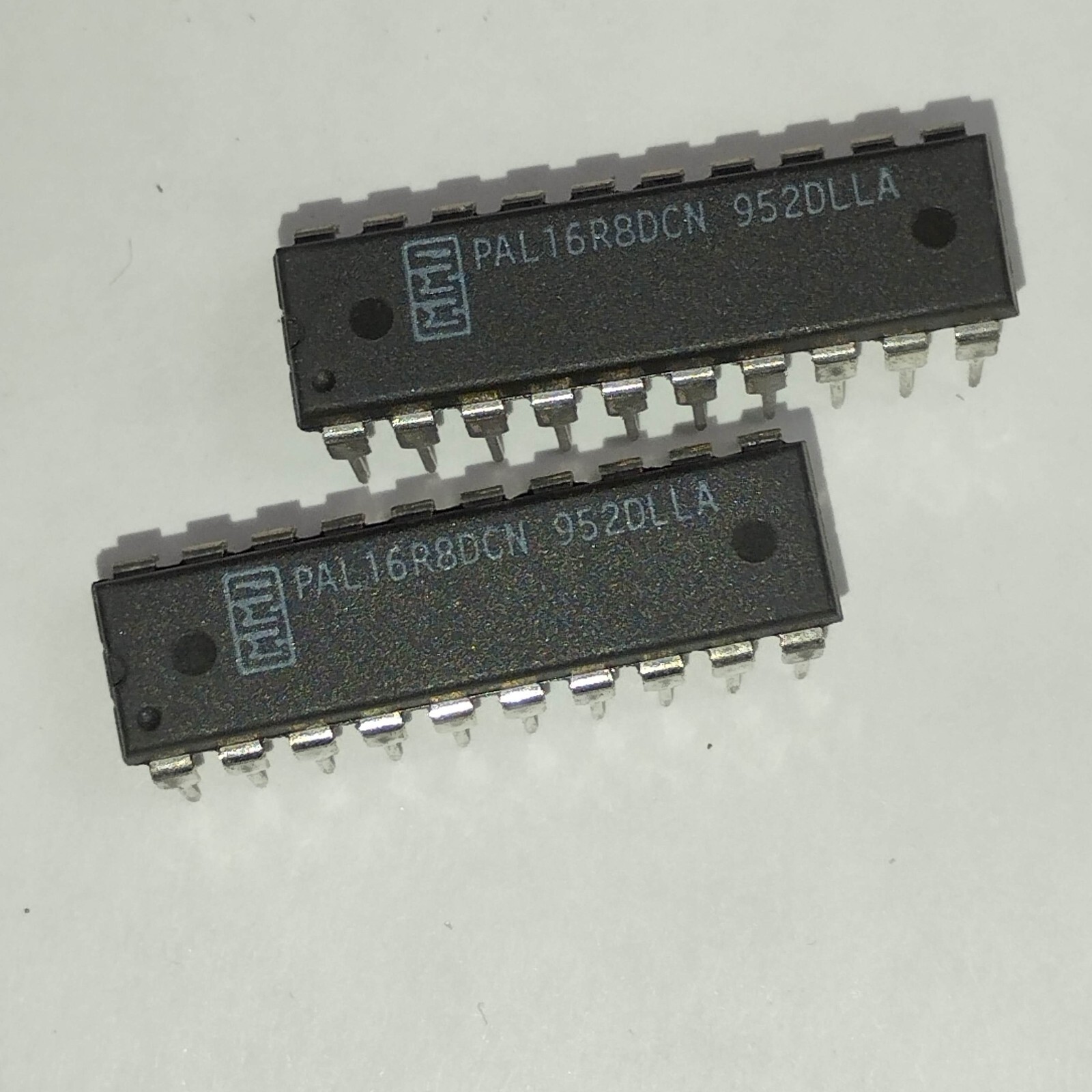 PAL16R8DCN Circuit Intégré PAL16R8 DCN NOS Lot 1 Piece IC45 | eBay
