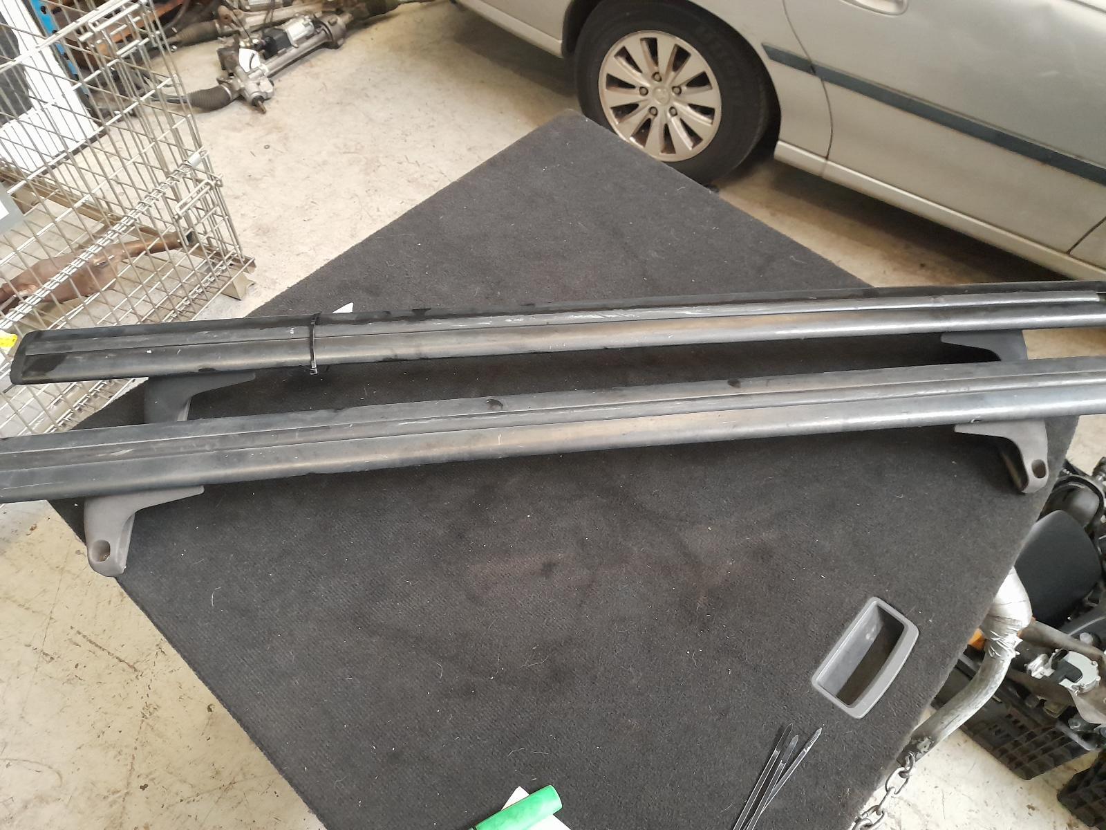 HOLDEN COMMODORE ROOF RACK/BARS VT-VX 09/97-09/02 97 98 99 00 01 02 | eBay