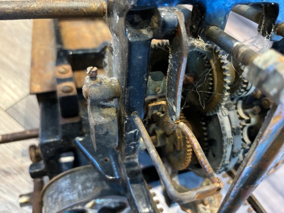 Vintage cincinnati clocking in machine time card reader No 5 mechanism ...