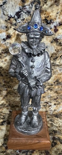 1989 MICHAEL RICKER PEWTER CLOWN W/ CRYSTAL BALL SCEPTER 9" SIGNED 1055 ...