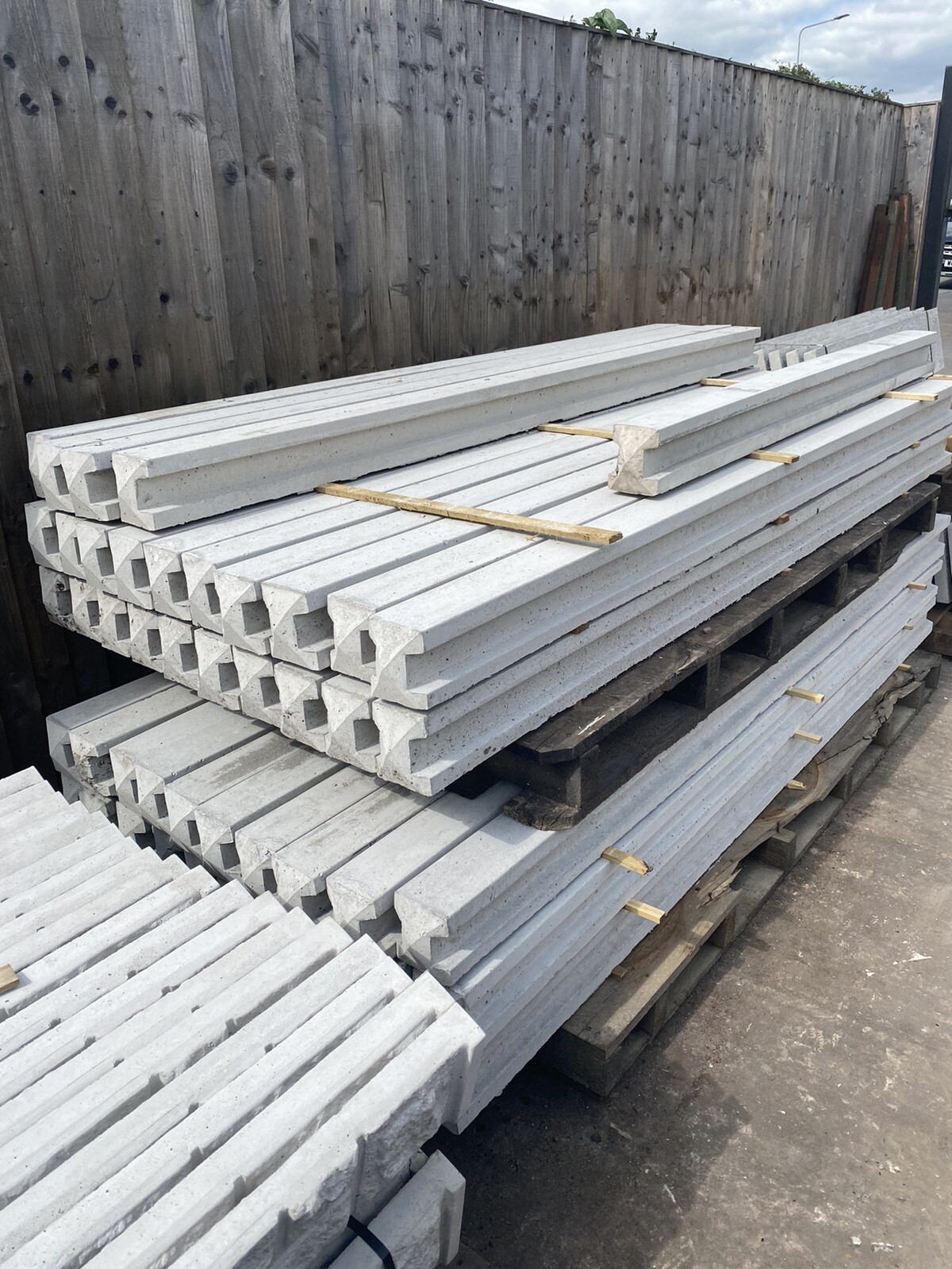 8Ft Concrete Intermediate Fencing Posts ~ New | eBay UK