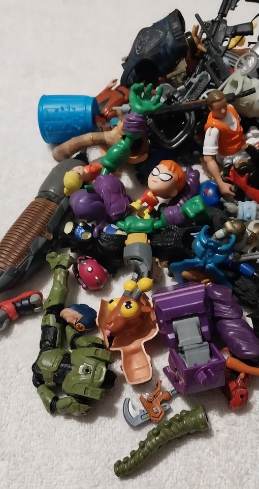 Lot Of 200+ Vintage 80s 90s Action Figure Weapons & Accessories | eBay