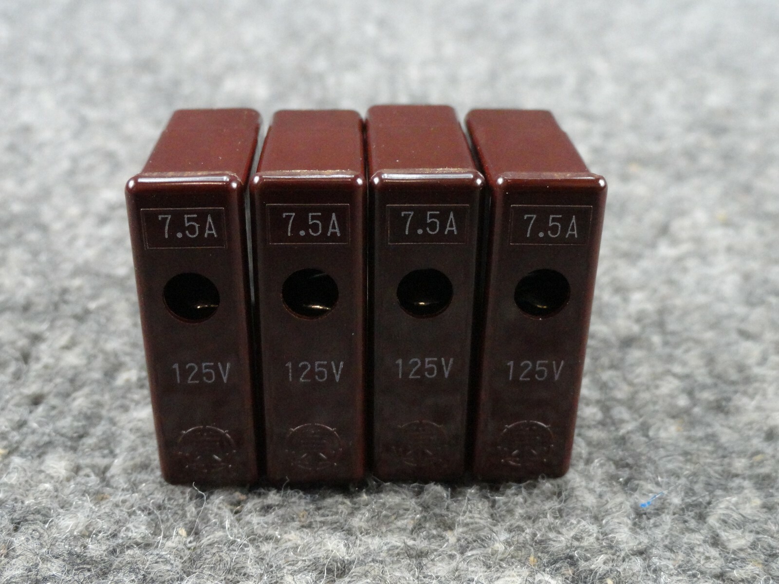 New Box of (4) Daito Communication Apparatus Co. PL475L Fuses 125V 7.5A | eBay