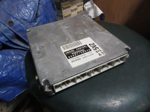 Engine ECM Electronic Control Module Right Hand Dash Fits 99 4 RUNNER ...