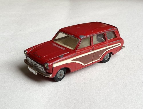 CORGI No.491 - FORD CONSUL CORTINA SUPER ESTATE, Red (1966-1969) | eBay UK
