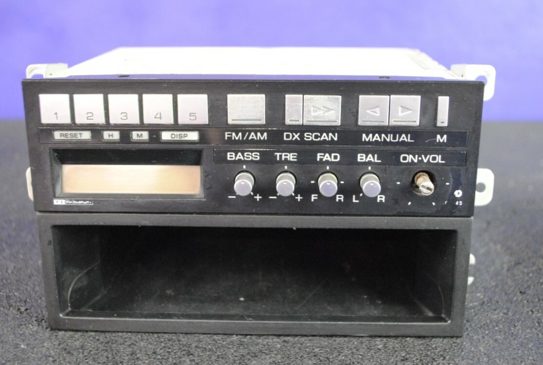 88-89 Nissan Pulsar NX Clarion AM/FM Stereo Receiver RN-9112L w/o ...