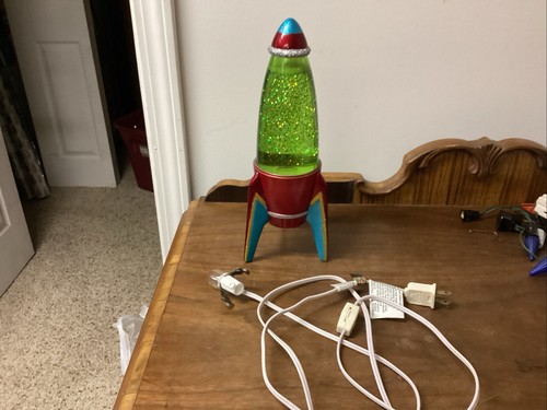 Vintage Lava Lamp Shaped Like A Rocket Ship Green With Sparkles | eBay