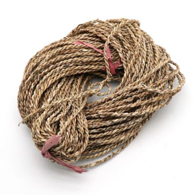 Natural Water Straw Rope Handmade Weaving Grass Rattan Braids Basket ...