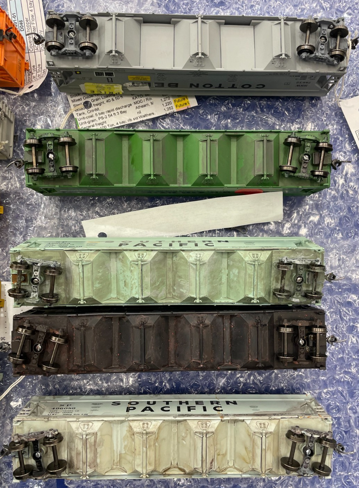 27pc Lot HO center flow hopper freight cars SOUTHERN PACIFIC SHELL ...