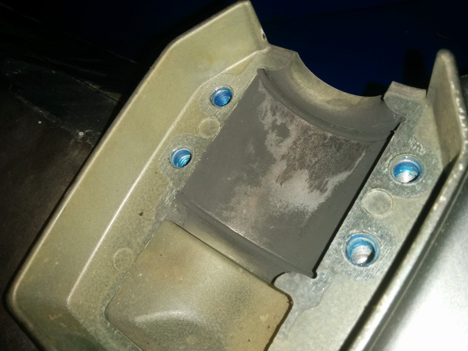 52111-87E01-0ED HOUSING, DRIVE SHAFT suzuki dt100 100hp 90hp? 115hp? | eBay