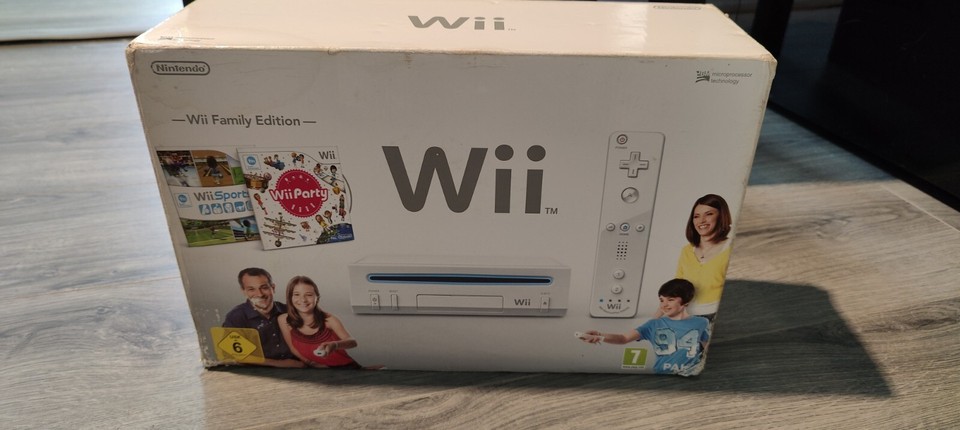 Nintendo Wii Family Edition Pack White Console in box Europe version ...