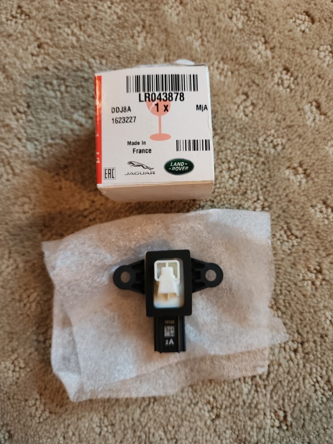 Land-Rover Side Impact Sensor LR043878 2012-2023 Land Rover Brand New ...
