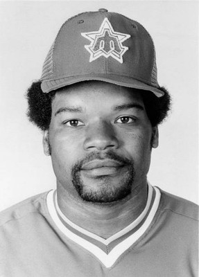 Dave Henderson Seattle Mariners poses in March 1985 in Seattle Was- Old ...