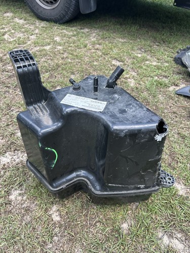 Genuine Mercedes-Benz AdBlue Tank 9104700000 ( 9104702401 ) | eBay