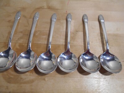6 Rogers 1937 FIRST LOVE Pattern Round Gumbo Soup Spoons Silverplate IS ...
