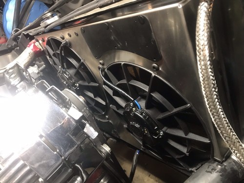 Engine Cooling Fan Assembly Derale 16831 for sale online | eBay