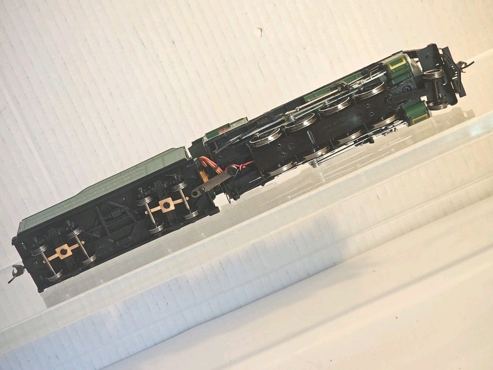 Bachmann HO 2-8-0 Locomotive Southern 722 And Car | eBay