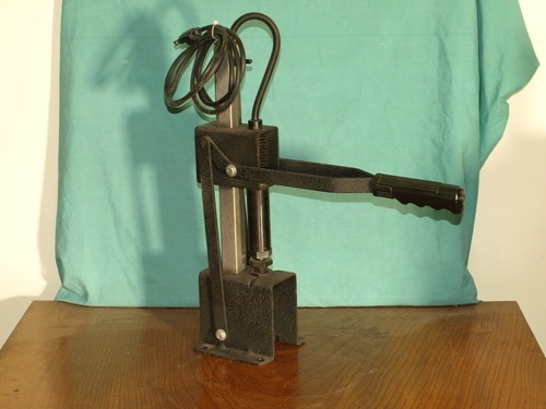 Vintage 12 Gauge Bench Mount Shotshell Deprimer/Resizer/Rewaxer - Works ...