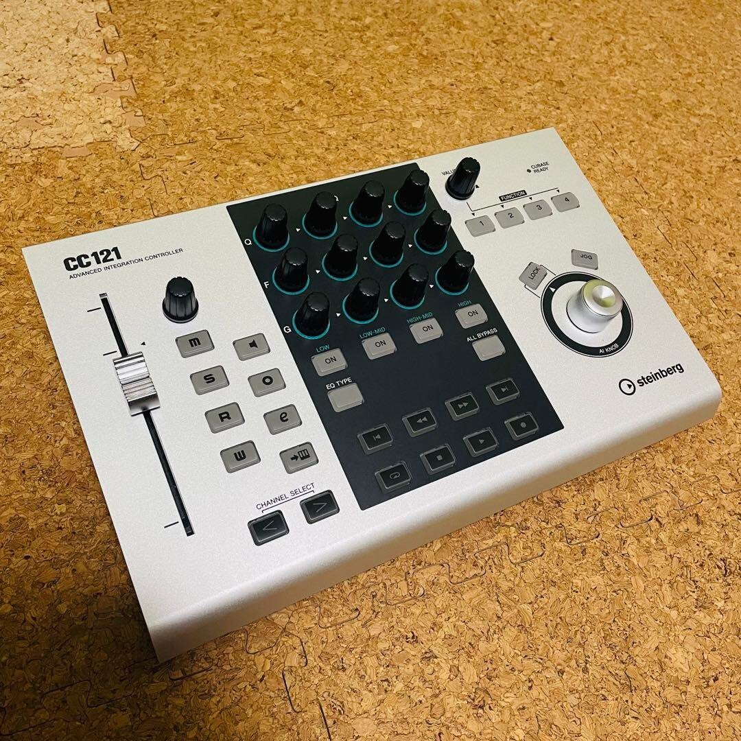Yamaha CC121 Steinberg USB Cubase DAW Advanced Integration Controller w ...