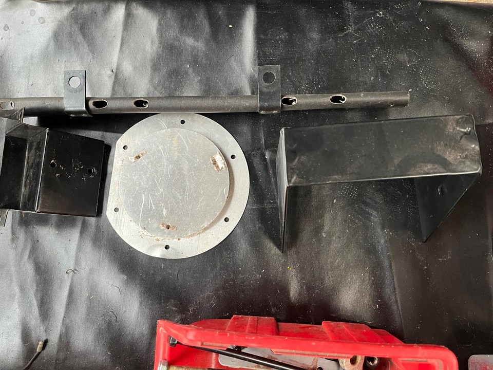 Jaguar xk140/150 rear floor inspection cover /spark plug conduit ...