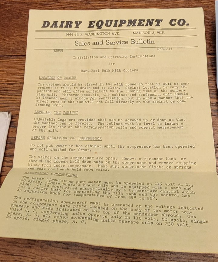 Vintage 1955 Dairy Equipment Co. Madison WI Dari-Kool Bulk Milk Cooler ...