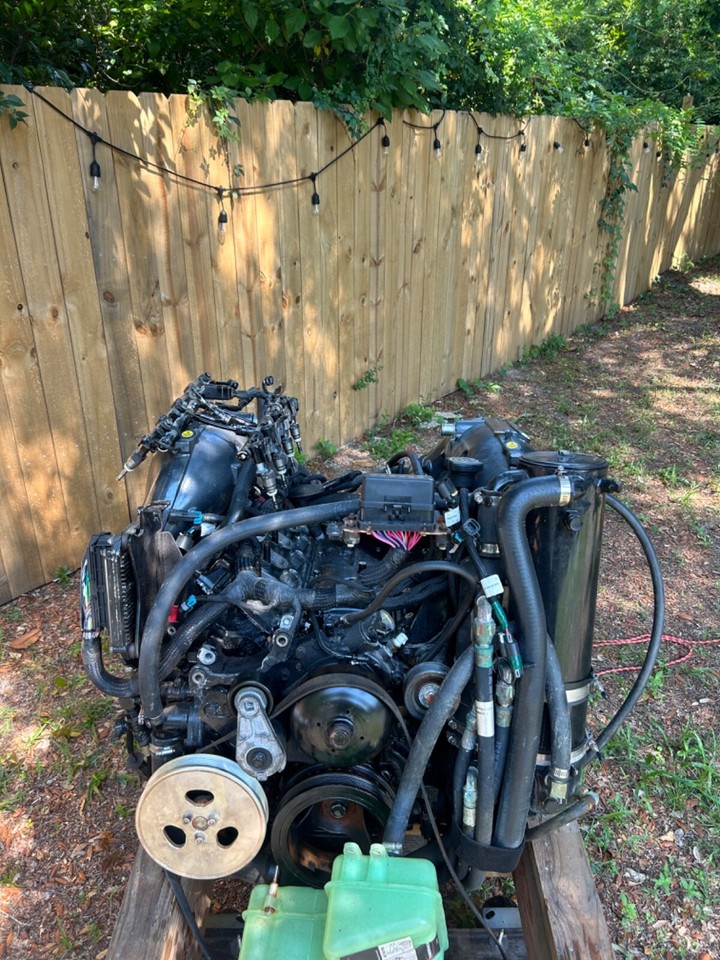 PCM ZZ6 Marine Engine LT 6.2 Liter 4-Stroke with Wet Exhaust Manifolds ...