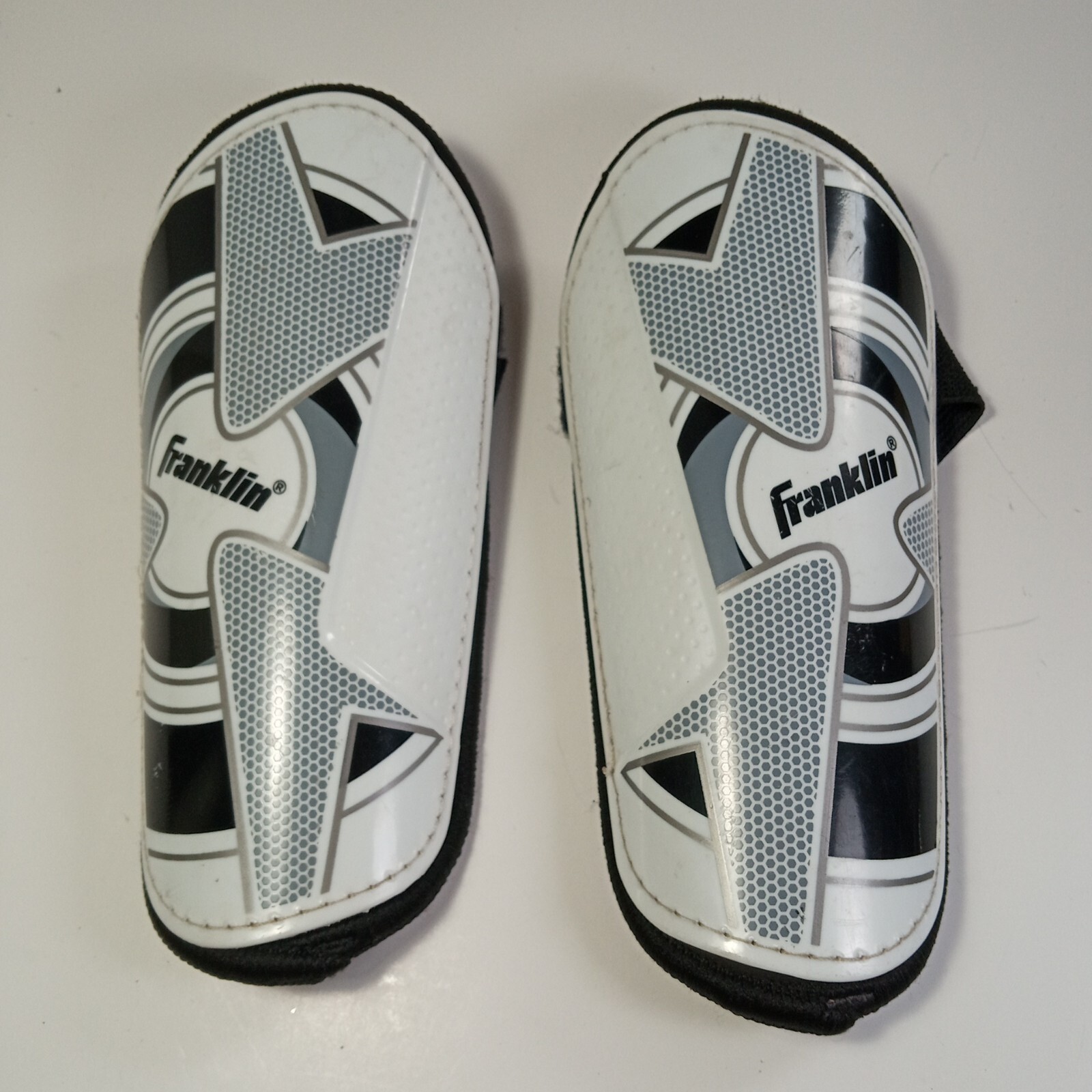 Franklin Shin Guards Soccer Youth Hard Plastic - Adjustable Fastener ...