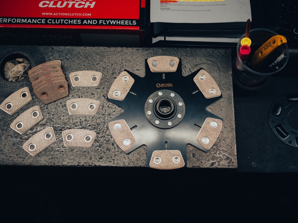 AC Stage 6 Clutch Kit (2MD) with Flywheel For BMW 525i 2001-2003 2.5L ...