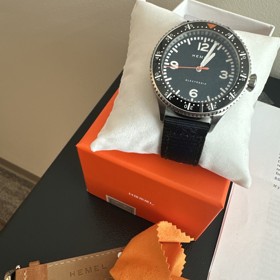 HEMEL STRATUS ELECTRONIC VK31 MECA-QUARTZ, CERAMIC BEZEL, SAPPHIRE ...