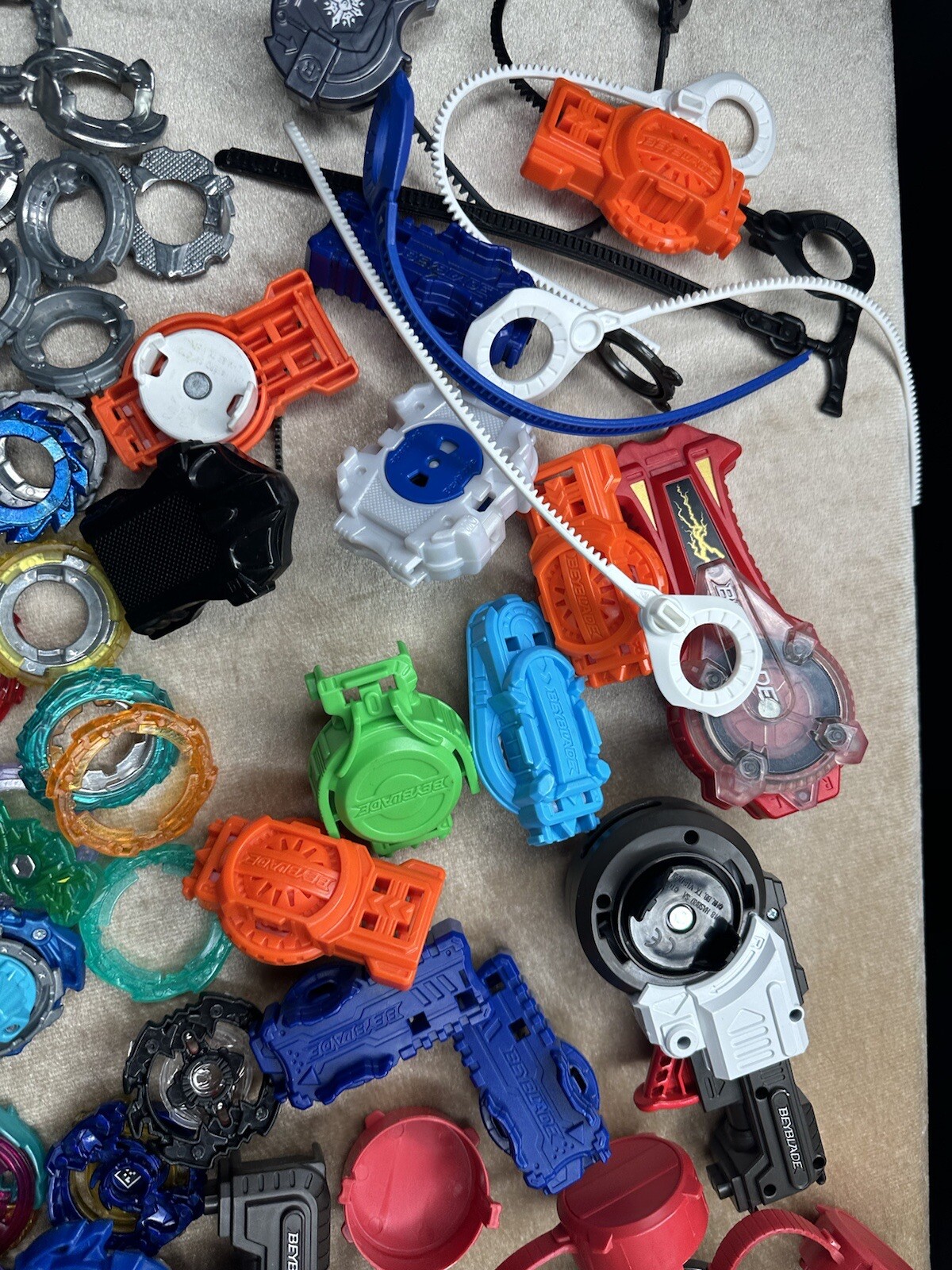 Big Beyblade TOMY Hasbro Takara Metal Plastic String Launchers Lot